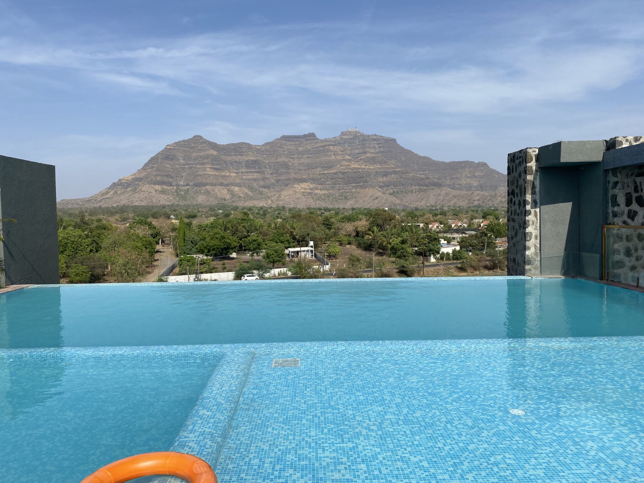 Basalt Paradise Resort Near Vadodara – One Day Picnic Resort